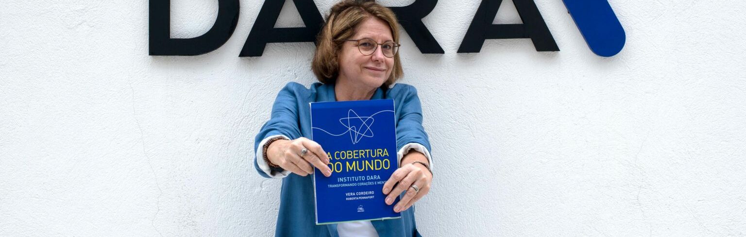 Livro conta a história do Instituto Dara - Instituto DARA